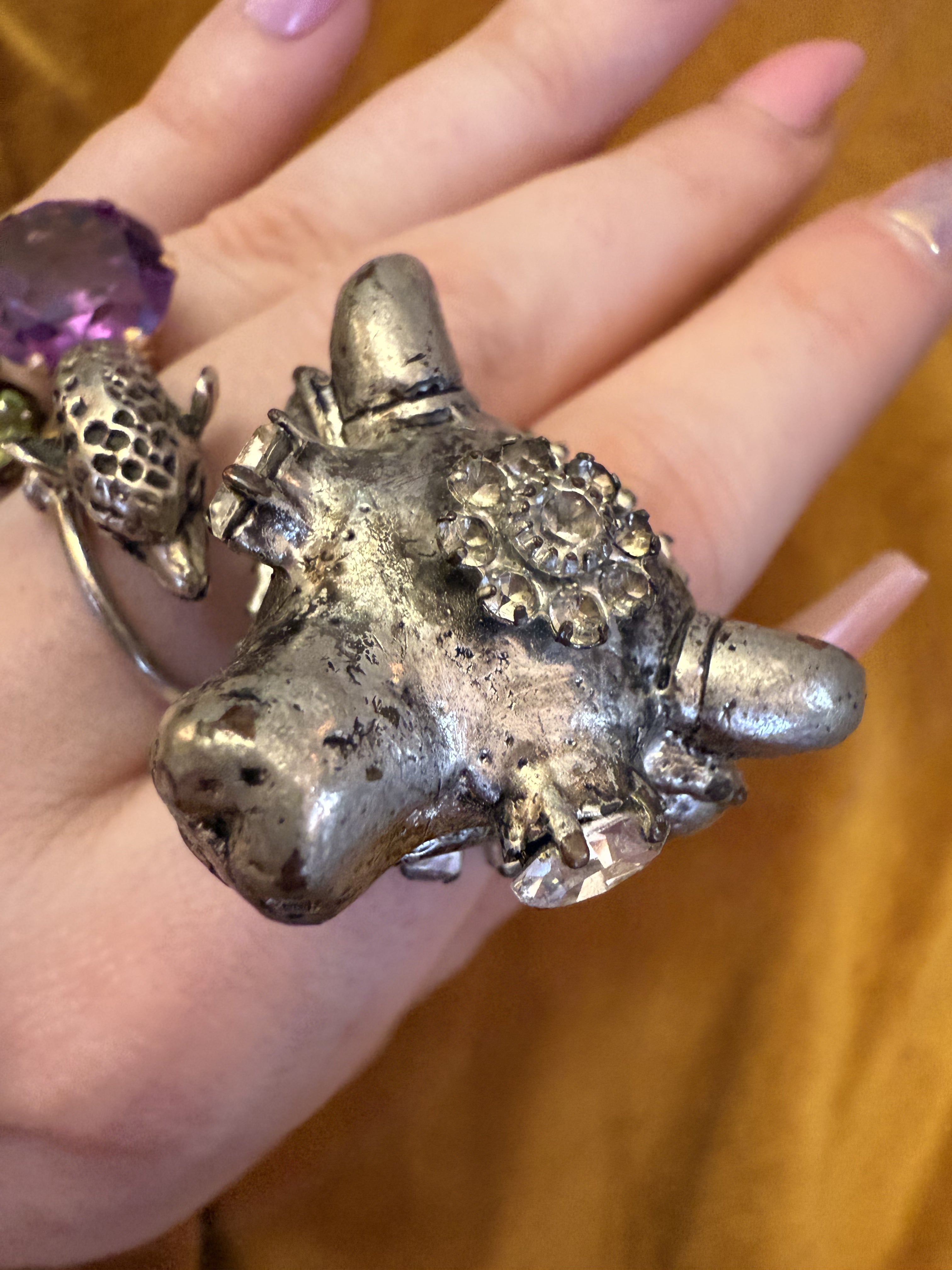 Dollchunk Bazaar | Vintage Chunky Crystal Bull Ring